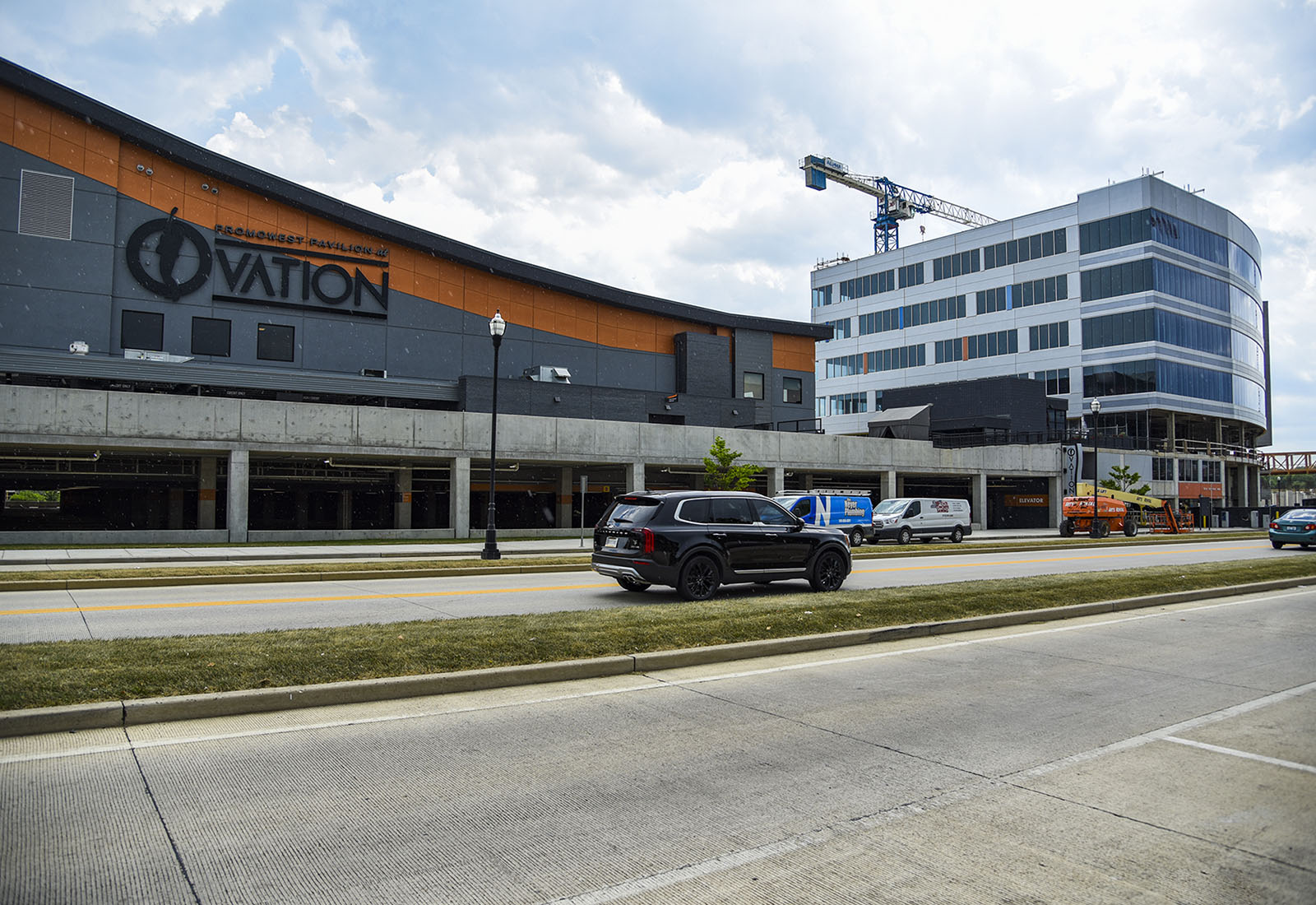 Office Building @ Ovation - raSmith